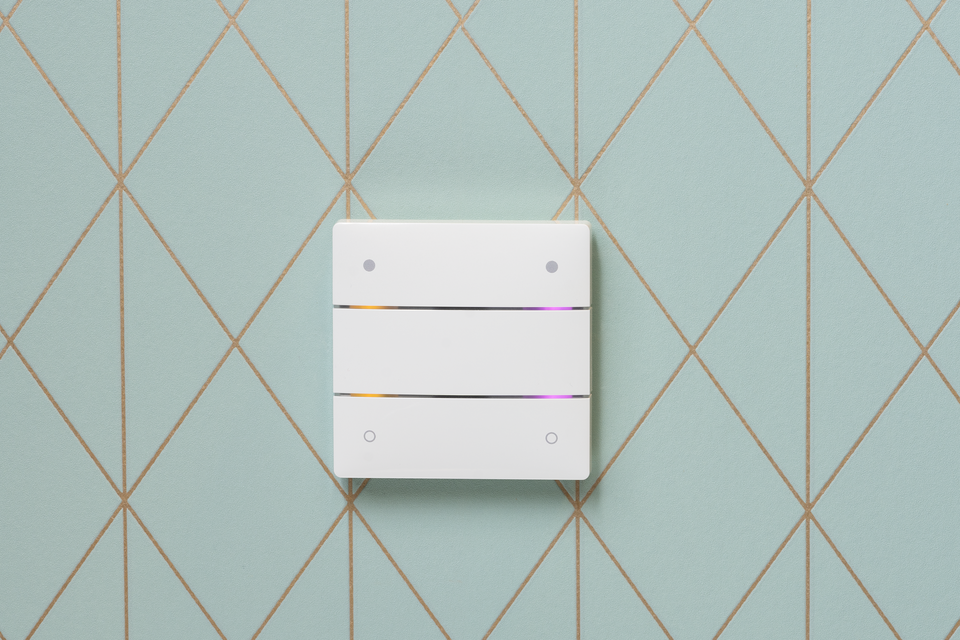 iON 104 KNX | HVAC controller | KNX | Home and Building control | Theben